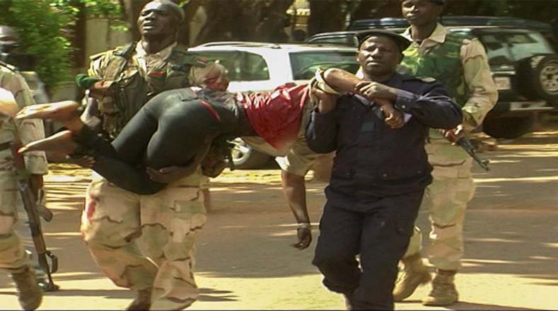 Grupo armado ataca complejo turístico en Mali